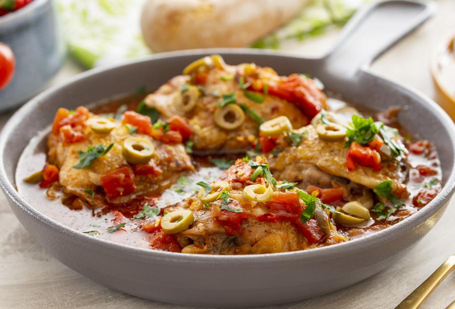 Hähnchen auf baskische Art (Poulet basquaise) | Simply-Cookit