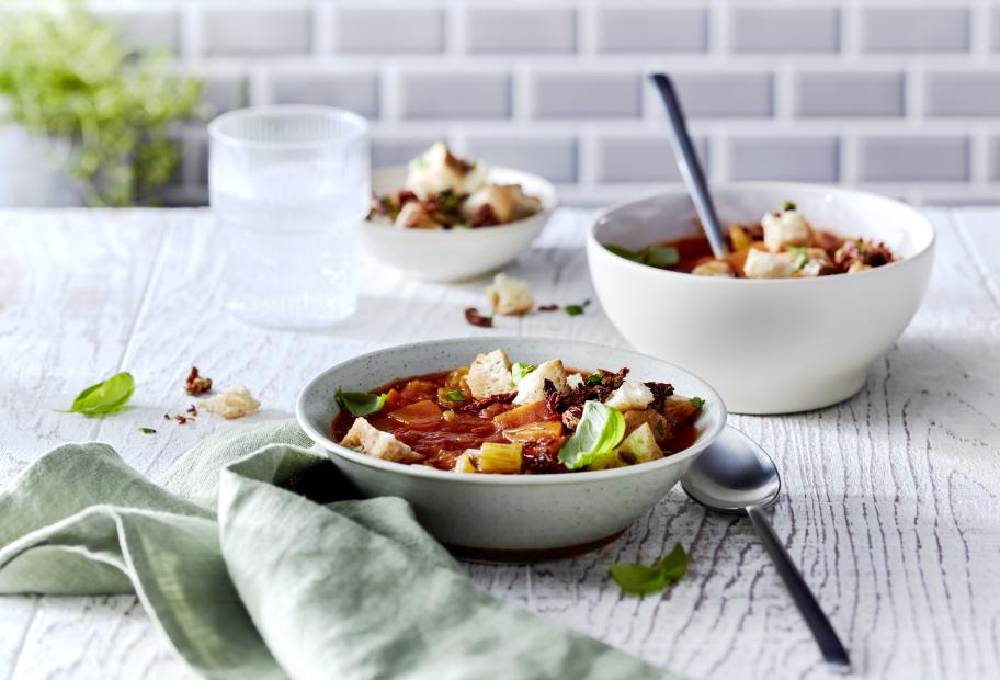 Einfache Tomatensuppe | Simply-Cookit