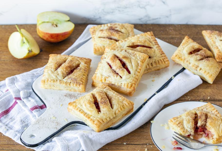 Apfeltaschen mit Blätterteig | Simply-Cookit