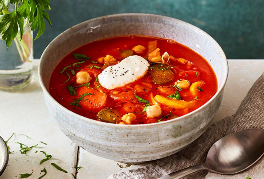 Einfache vegetarische Soljanka | Simply-Cookit