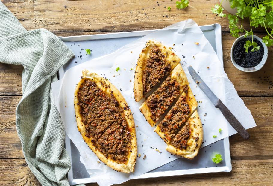 Die beste Pide mit Hackfleisch | Simply-Cookit