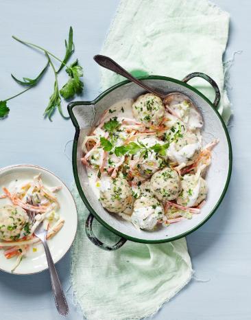 Kräuterknödel mit Wurzelrahm | Simply-Cookit
